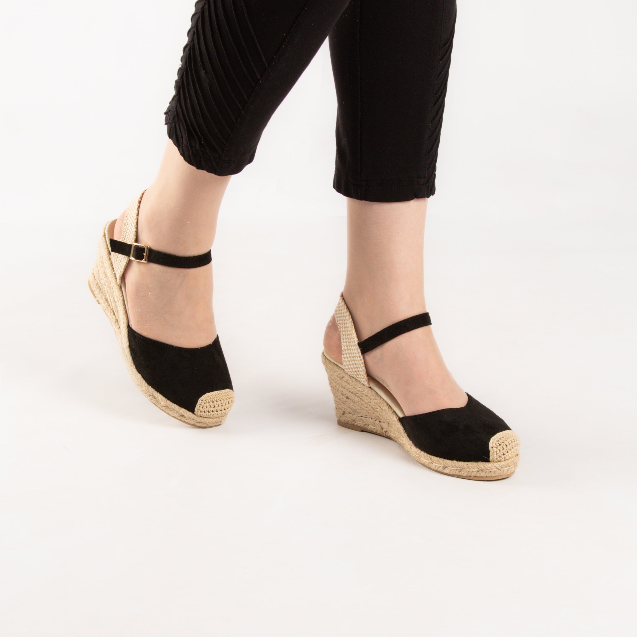 Sandale A Talon Compensé - Noir / AS71 – Ayla Shoes